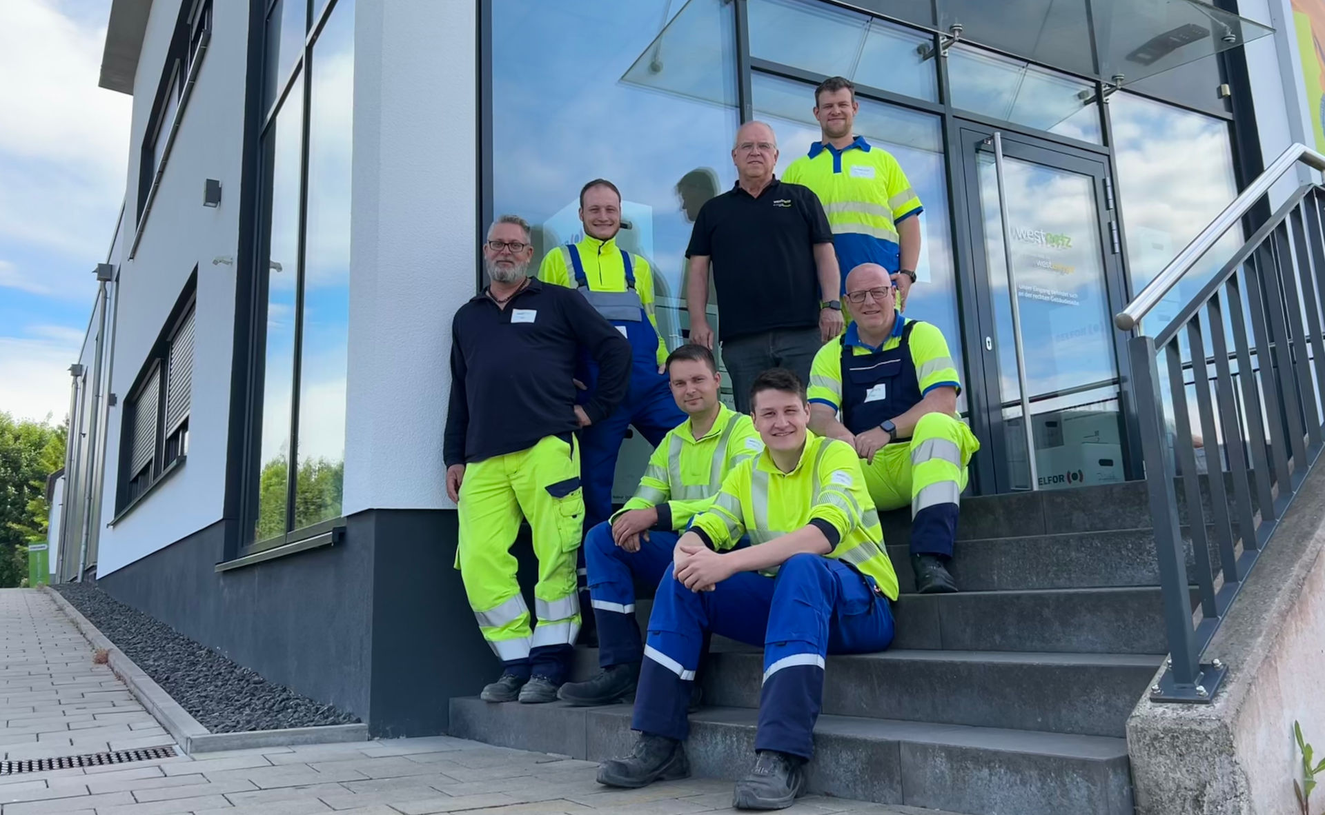 Nach Rauch und Ruß: Westnetz-Team bezieht modernes Gebäude an neuem ...